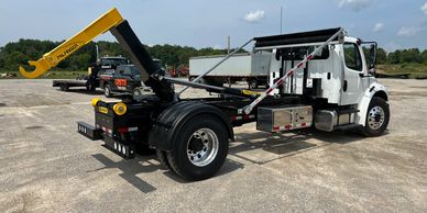 Smith Truck Body - Hooklift Hoist, Hook Lift Truck, Palfinger Hooklift ...
